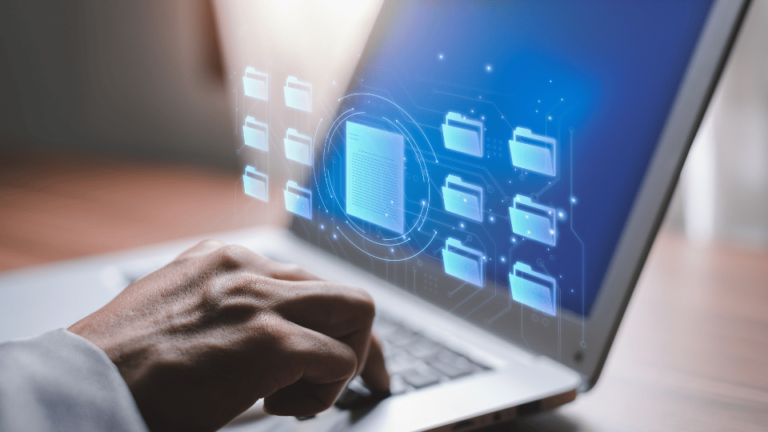 Panduan Lengkap Manfaat dan Fitur Penting CRM Database